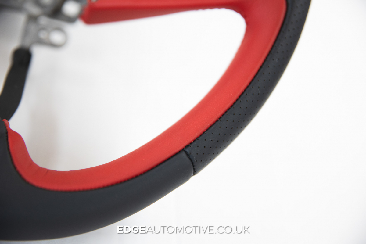 Custom steering wheels - EDGE Automotive